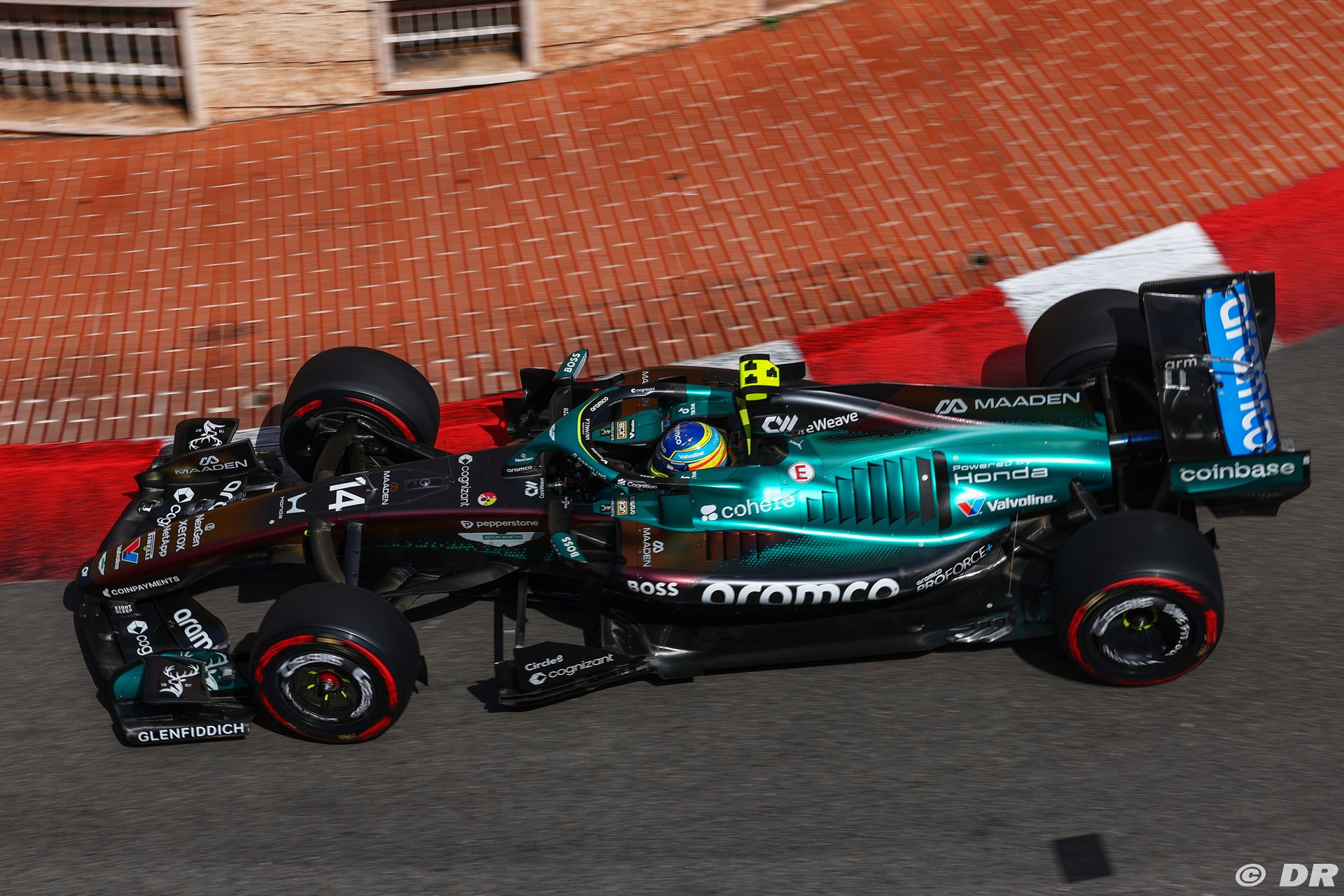 Newey prépare une évolution majeure, Alonso accable encore plus Aston ...