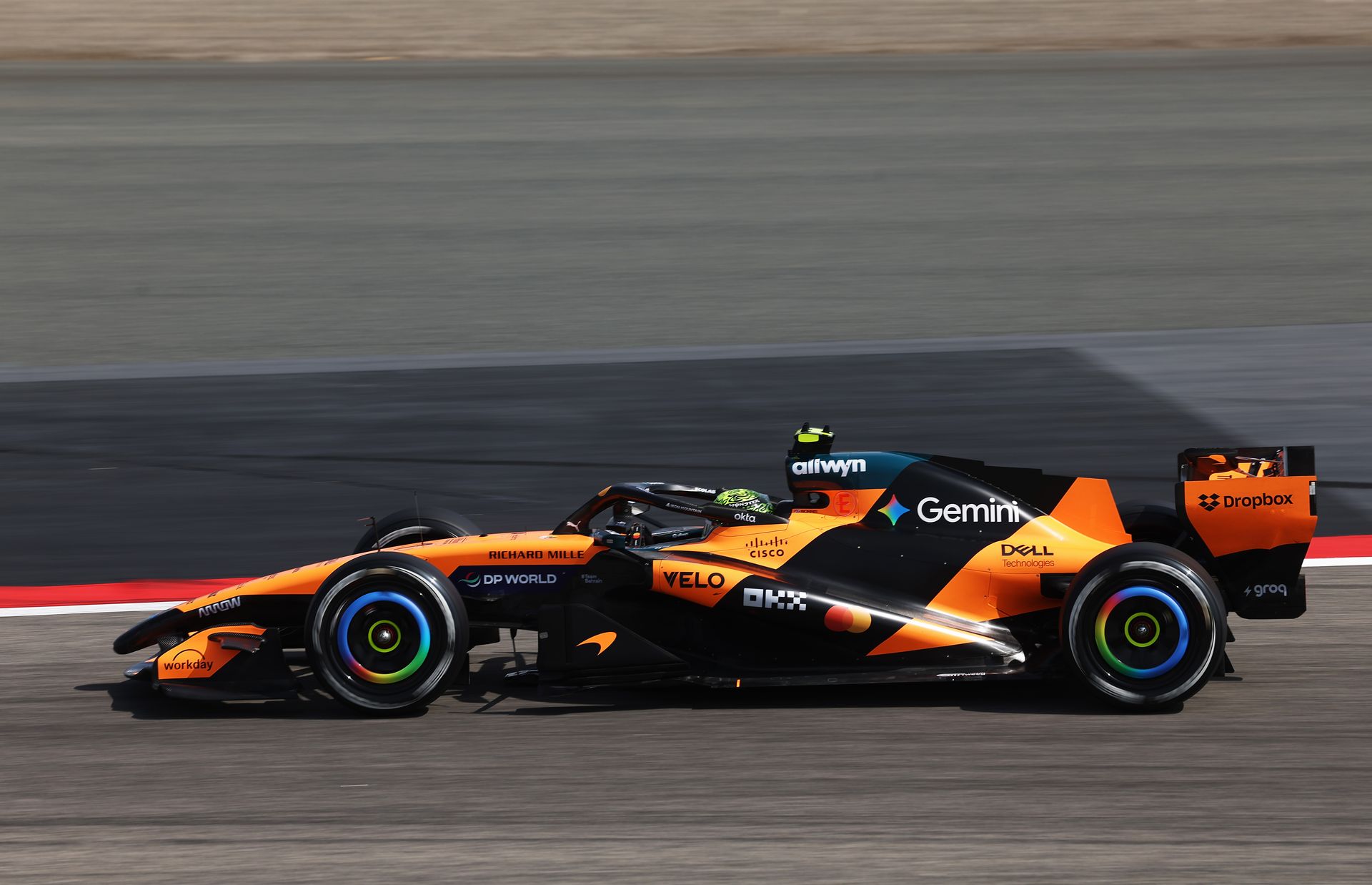 McLaren F1 sera sur la 'défensive' en début de saison face à ses rivales
