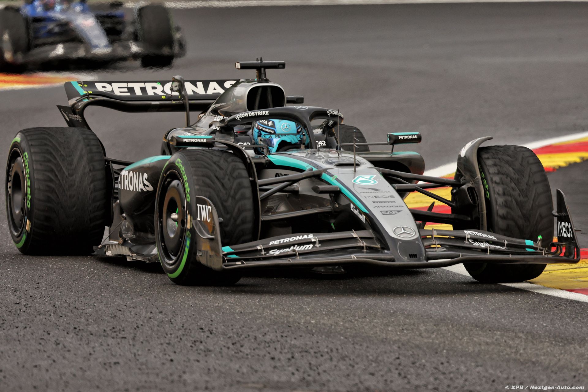 Allison explique en quoi la dernière évolution de Mercedes F1 est ...